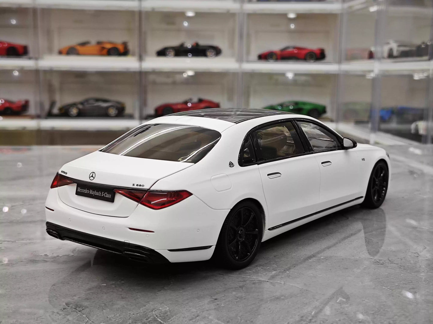 Almost Real 1/18 Mercedes-Maybach S680 Matte Pearl White Diecast Model ...